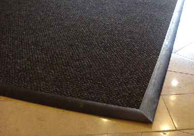 Diamond Design Entrance Mat | Eagle Mat